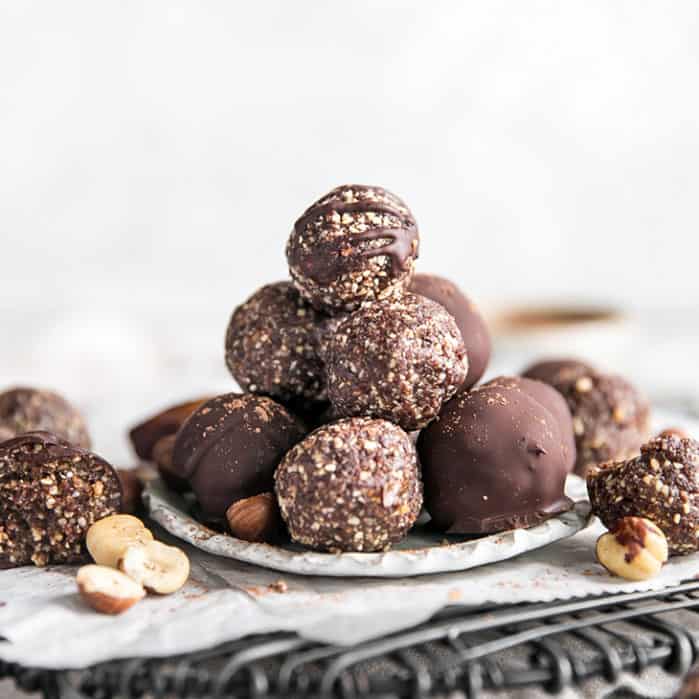 Chocolate Hazelnut Energy Balls • Fit Mitten Kitchen