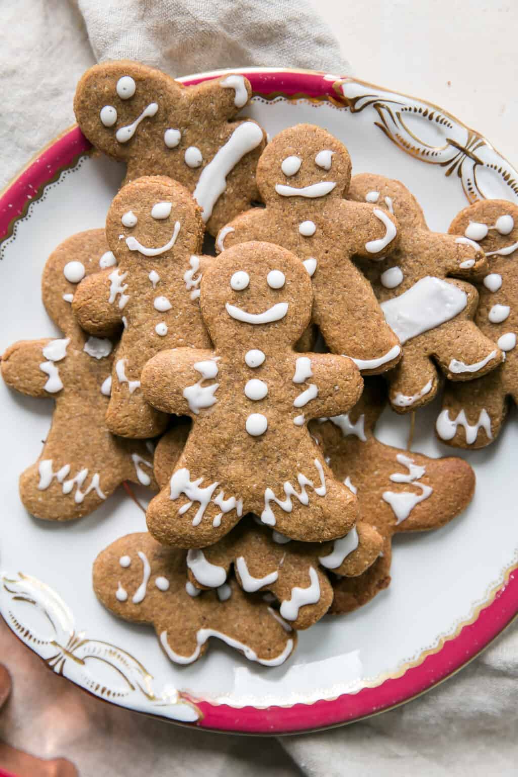 Vegan Gingerbread Cookies {gluten free} • Fit Mitten Kitchen